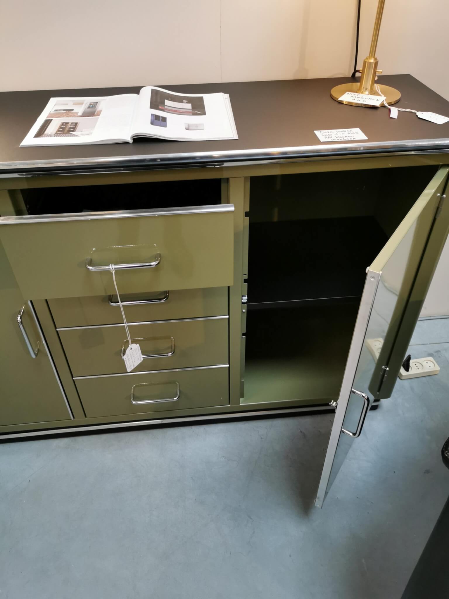 Showmodel Muller SB-123-0-87 Classic line kast - Niet Nieuw Design