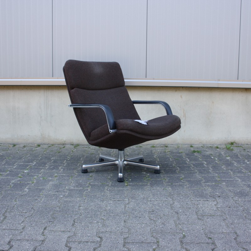 Artifort F141 stoffeerobject - Niet Nieuw Design